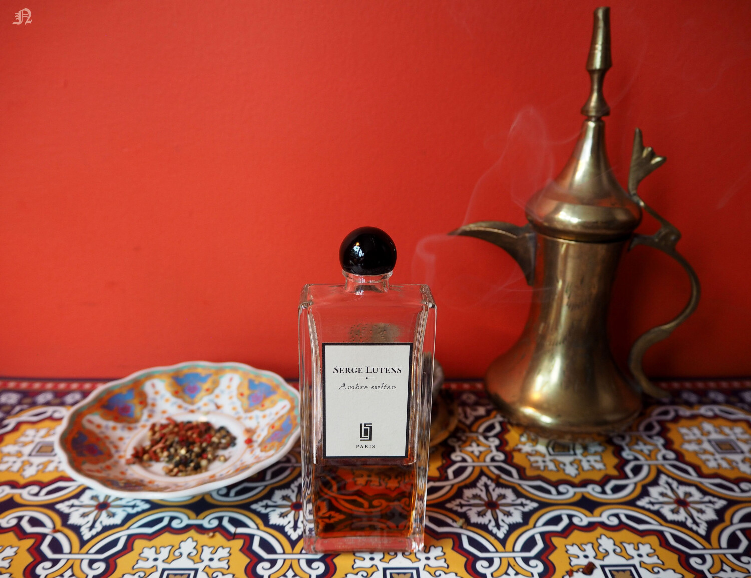Ambre Sultan Serge Lutens perfume - a fragrance for women and men 2000