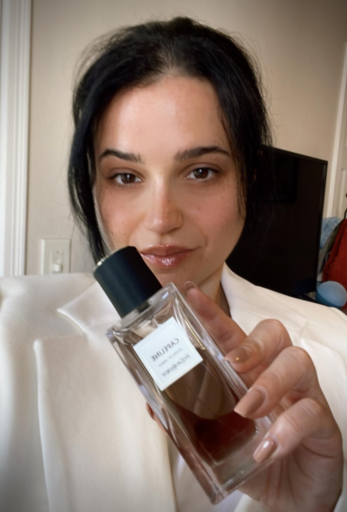 Capeline Yves Saint Laurent perfume - a fragrance for women and men 2020