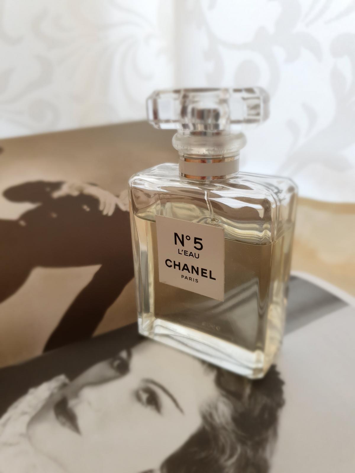 Chanel No 5 L'Eau Chanel perfume - a fragrance for women 2016