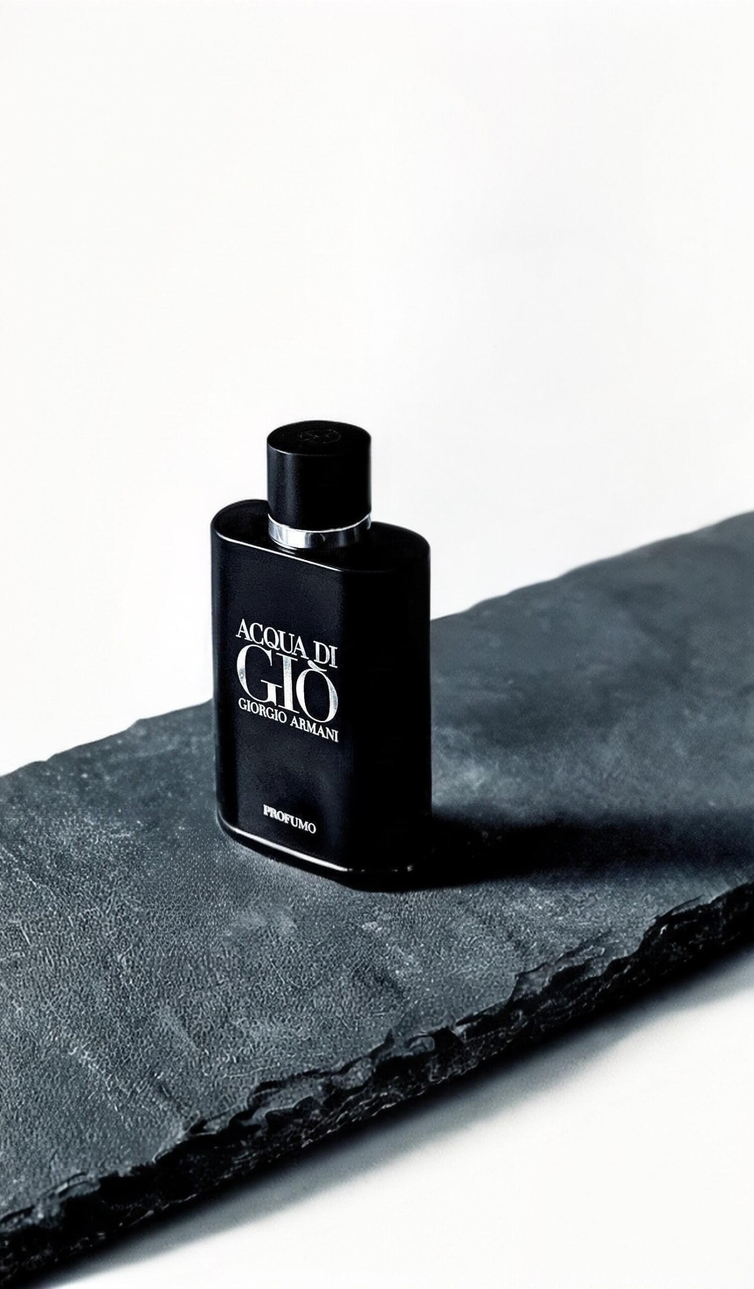 Acqua di Giò Profumo Giorgio Armani cologne - a fragrance for men 2015
