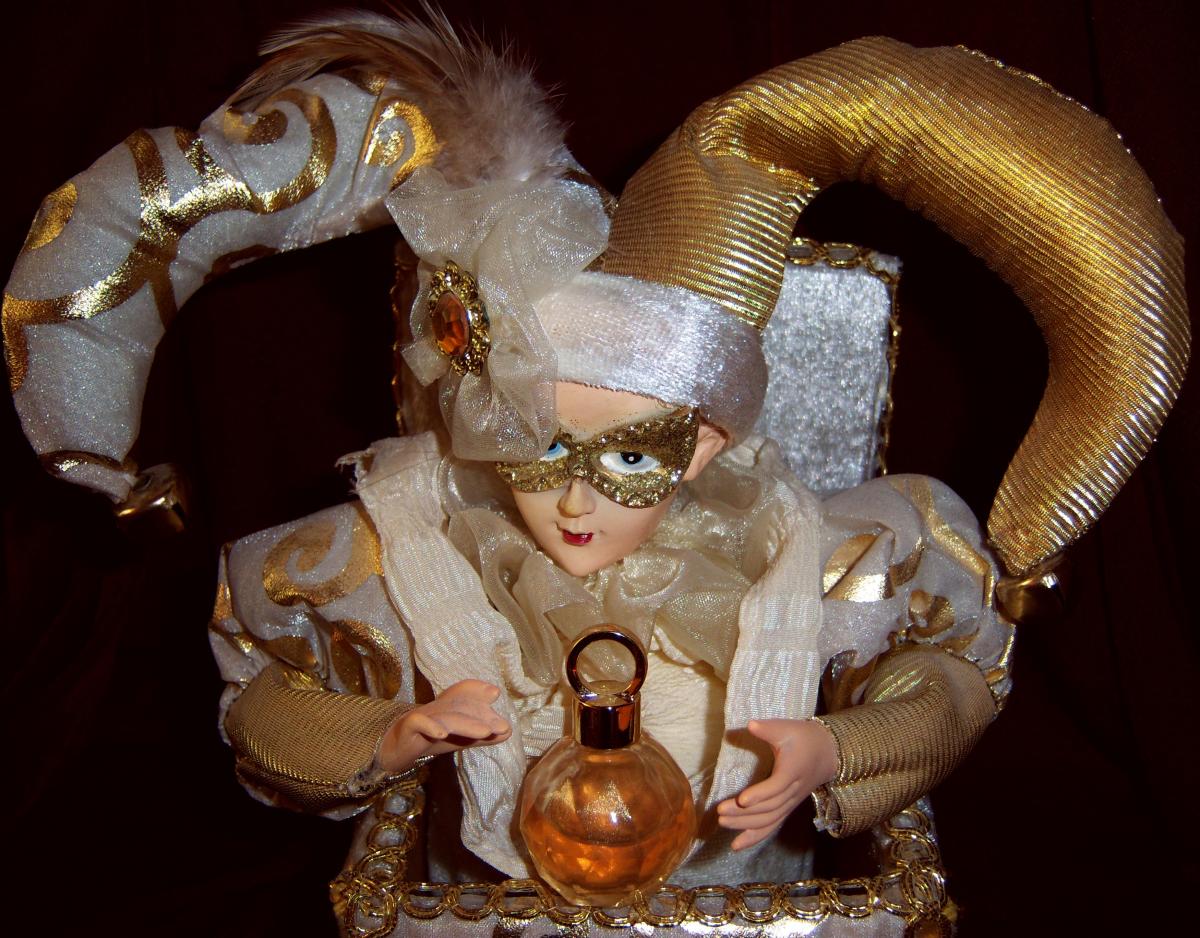 Precious Eau de Parfum Oriflame perfume - a fragrance for women 2007