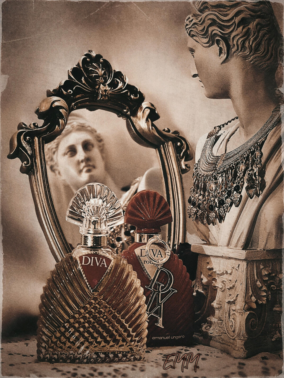 Diva Rouge Emanuel Ungaro عطر - a جديد fragrance للنساء 2023