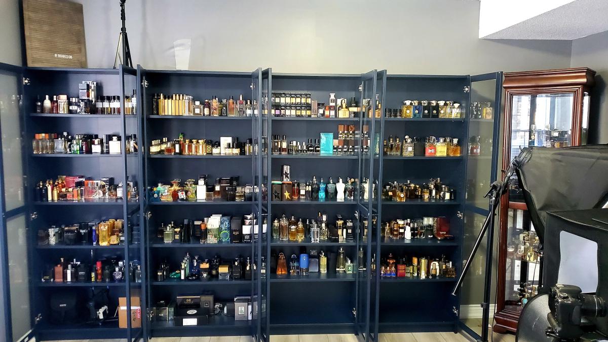 robes08 ~ The new setup!! The Fragrance room is starting to look like ...