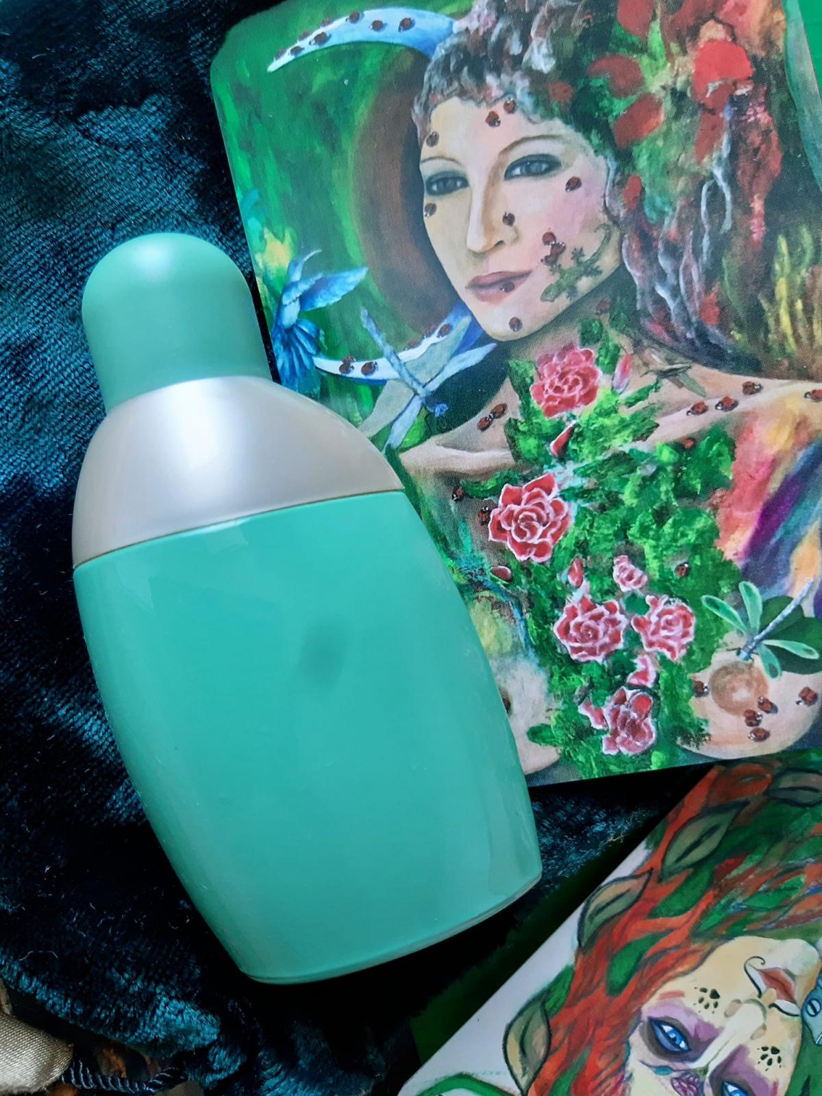 Eden Cacharel perfume - a fragrance for women 1994