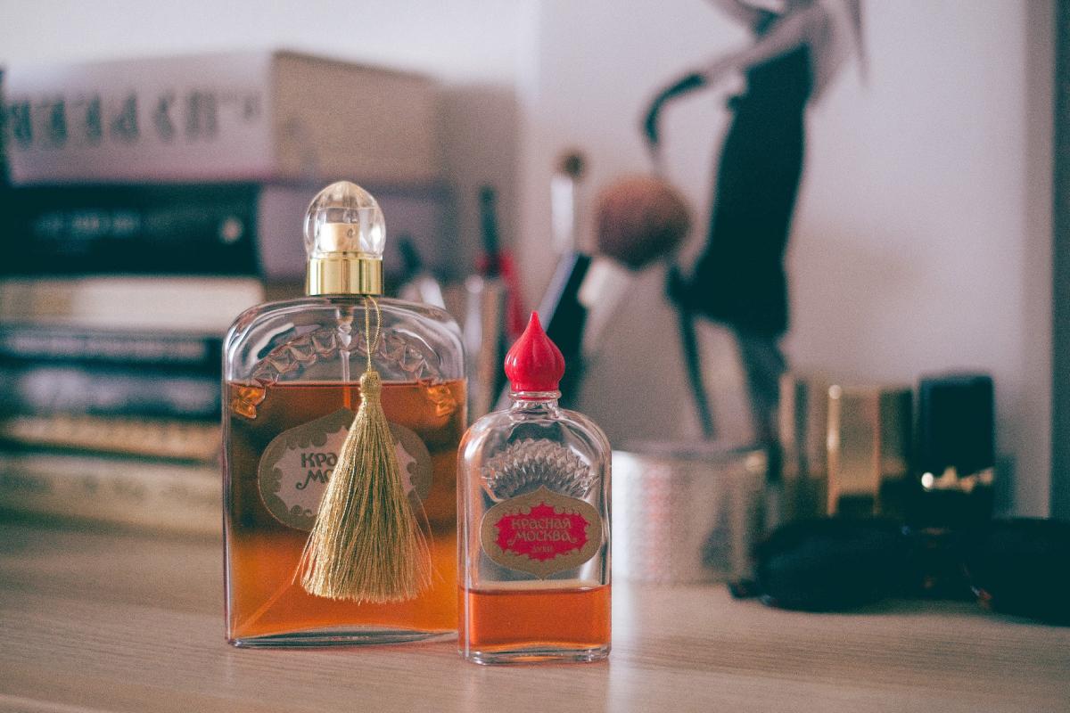 Красная Москва (Red Moscow) Новая Заря (The New Dawn) perfume - a ...