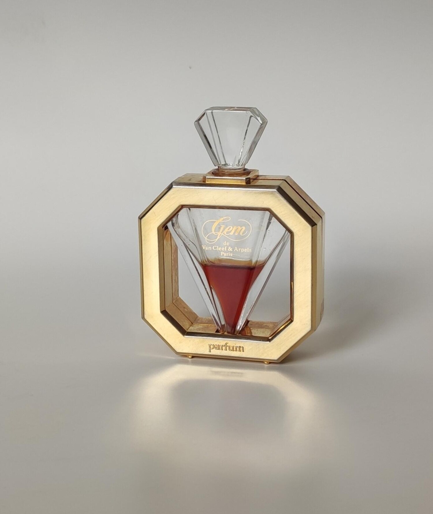 Gem Parfum Van Cleef & Arpels perfume - a fragrance for women 1987