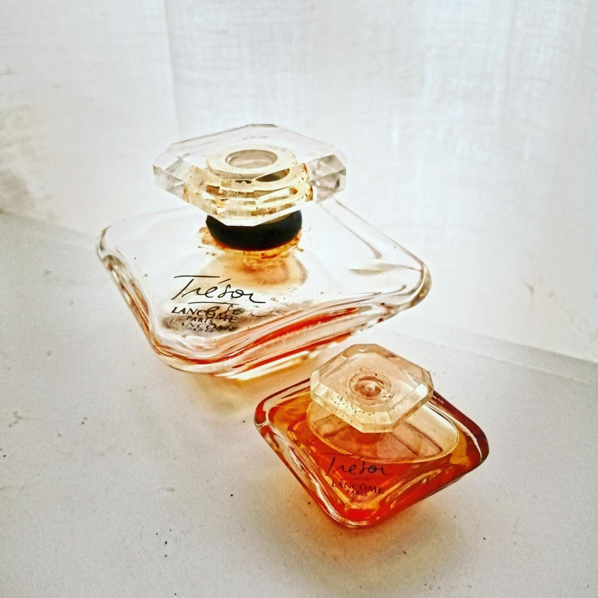 Tresor Lancome perfume - a fragrance for women 1990