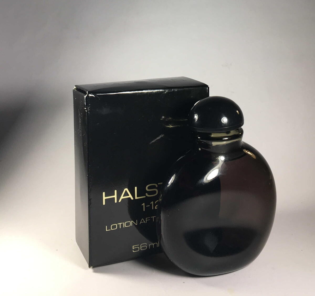 Halston 1-12 Halston cologne - a fragrance for men 1976