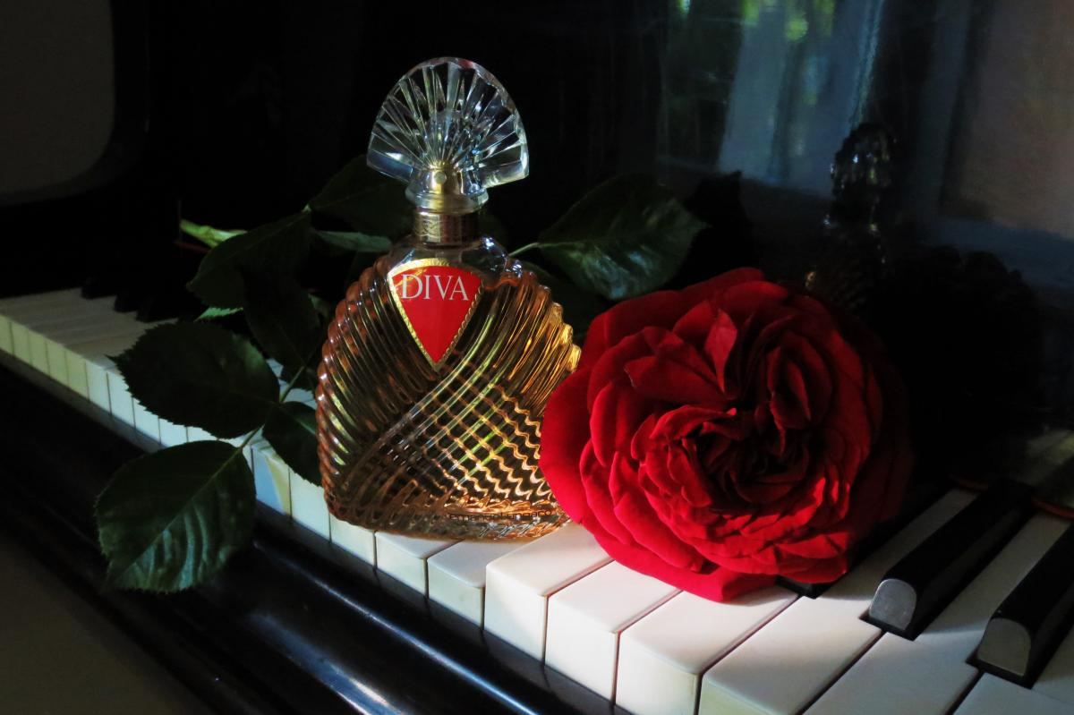 Diva Emanuel Ungaro perfume - a fragrance for women 1983