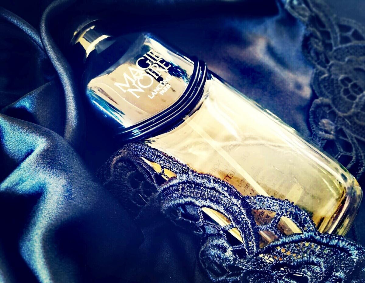 Magie Noire Lancôme perfume - a fragrance for women 1978