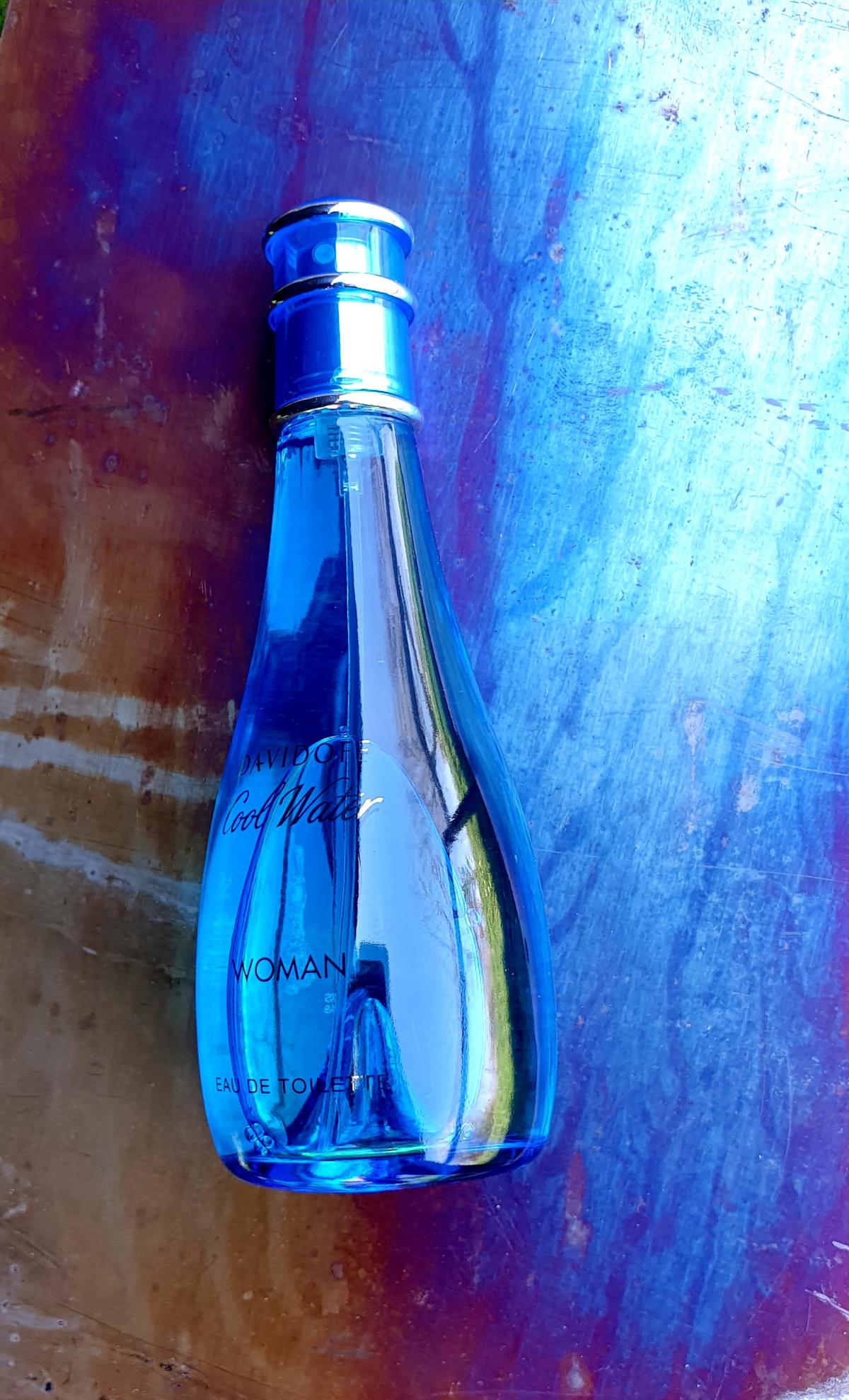 Cool Water Davidoff perfume - a fragrance for women 1996