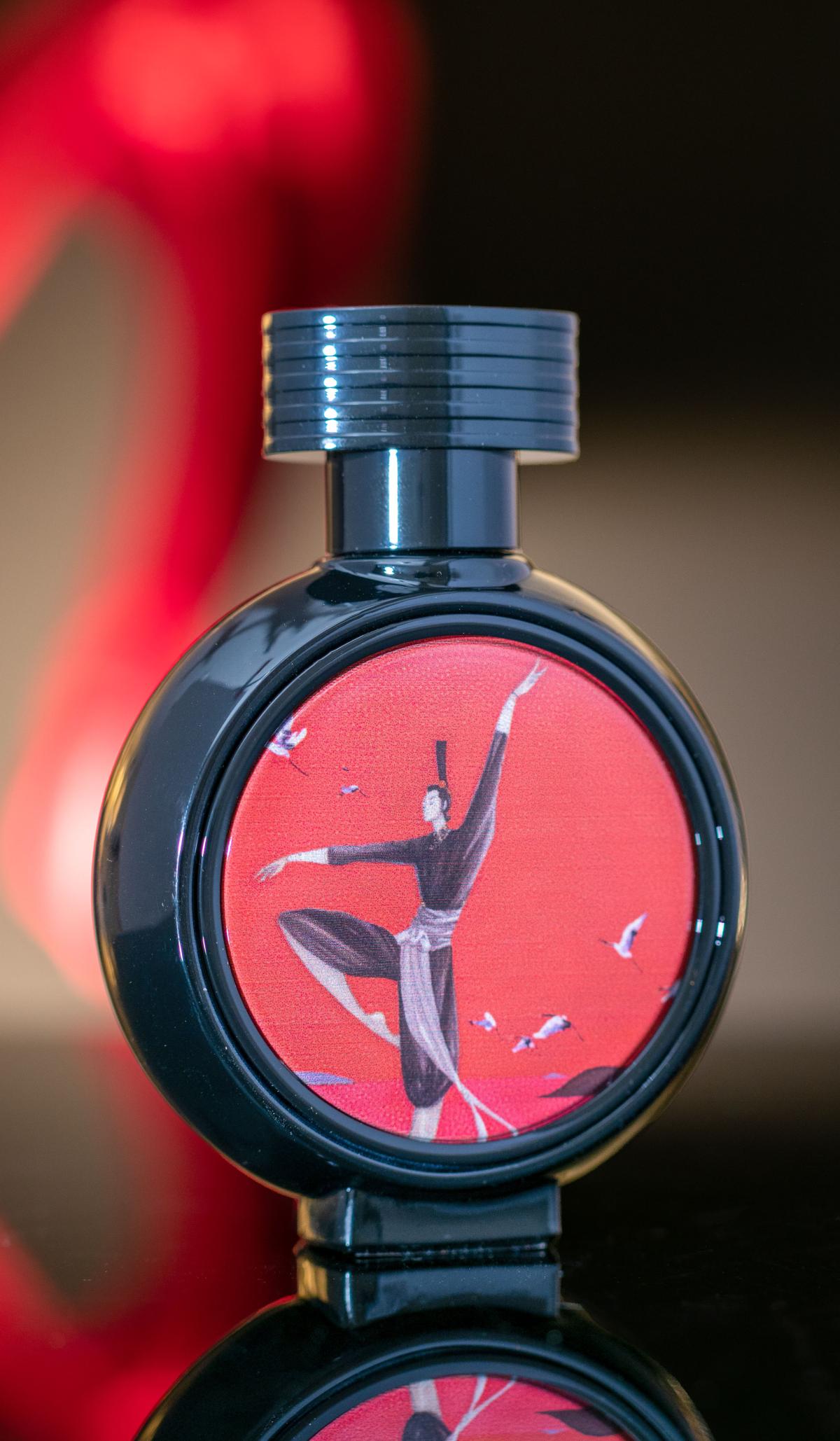 Sword Dancer Haute Fragrance Company HFC cologne - a fragrance for men 2018