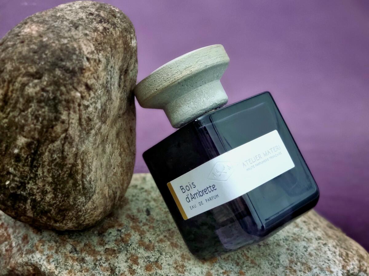 Bois d'Ambrette Atelier Materi perfume - a fragrance for women and men 2019