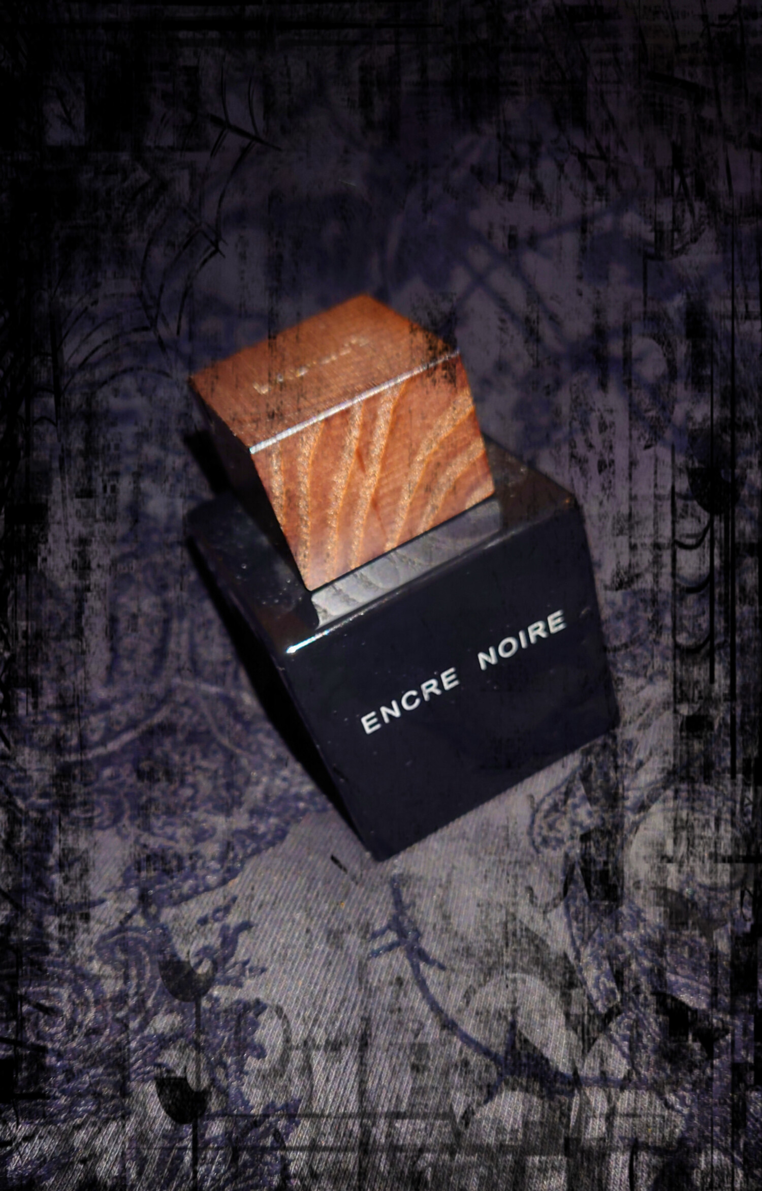 Encre Noire Lalique cologne - a fragrance for men 2006