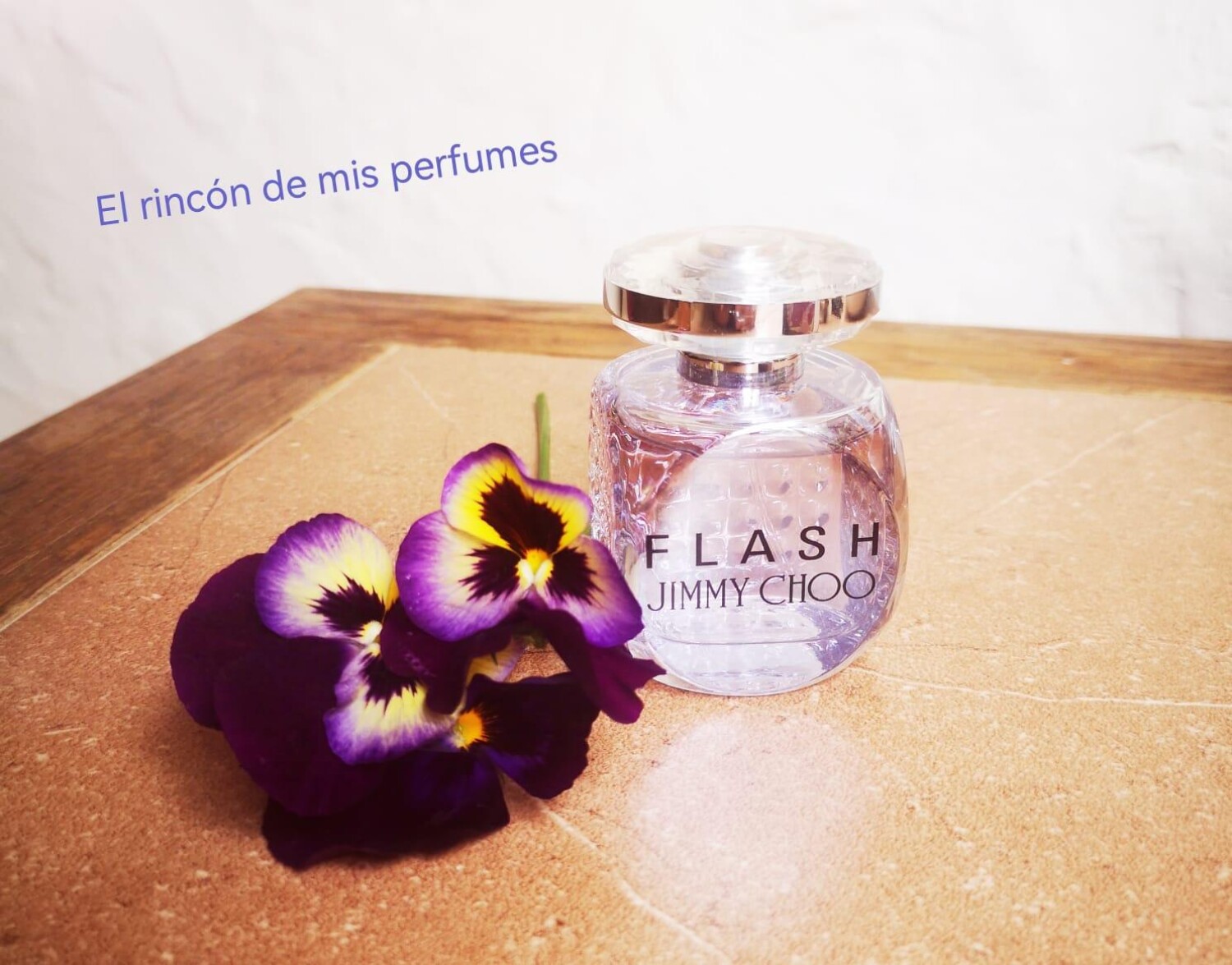 Flash Jimmy Choo perfume - a fragrance for women 2013