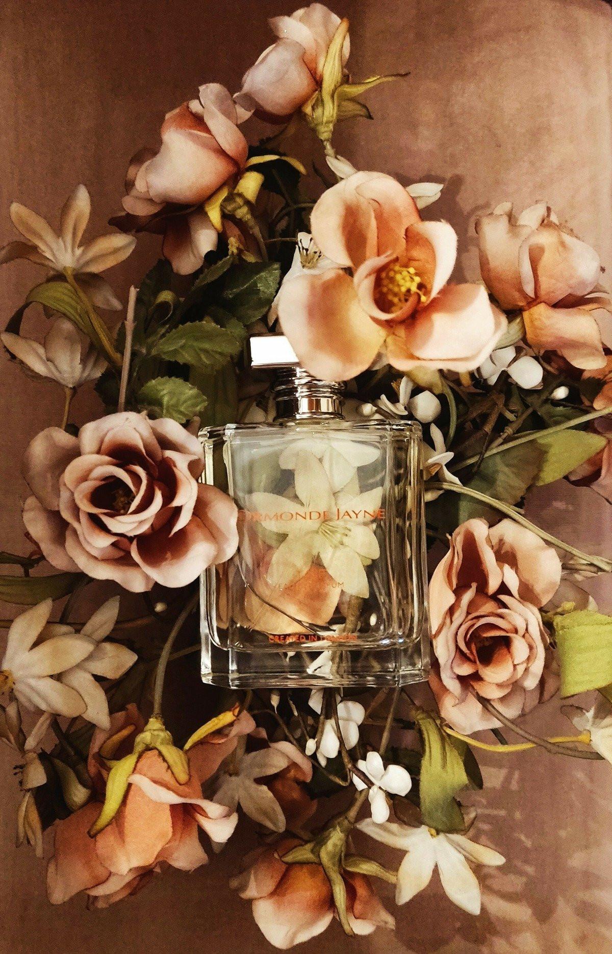 Ta'if Ormonde Jayne perfume - a fragrance for women and men 2004