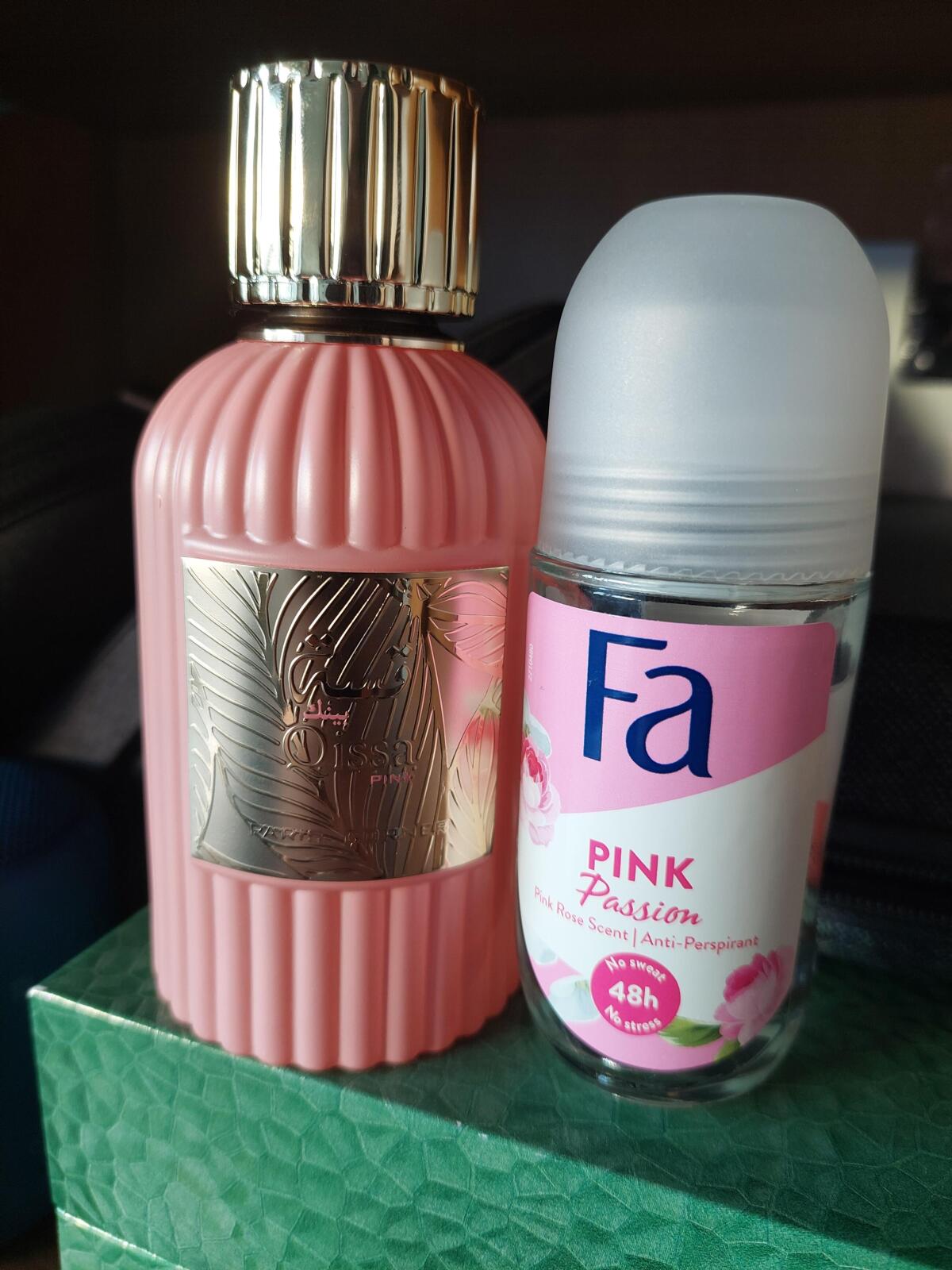 Qissa Pink PARIS CORNER perfume - a fragrance for women 2024