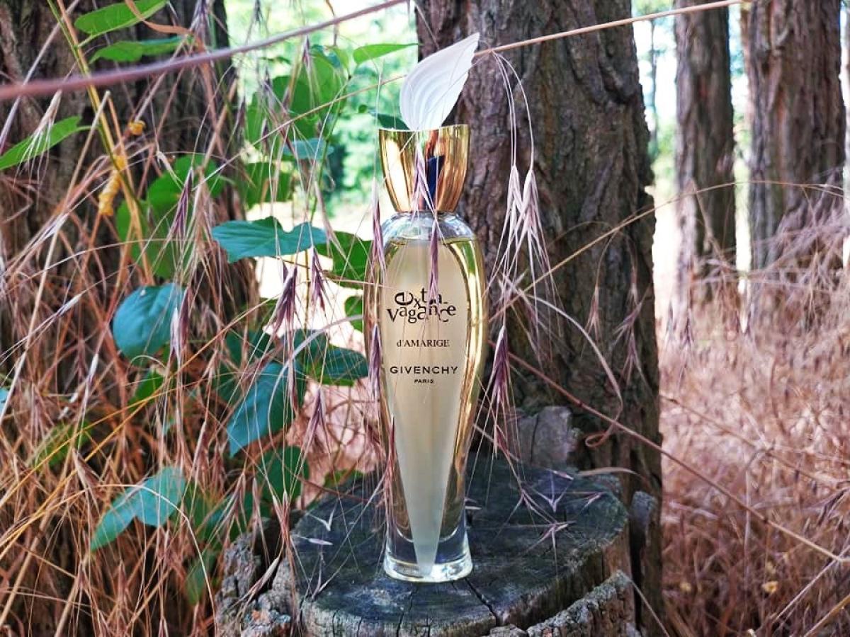 Extravagance d'Amarige Givenchy perfume - a fragrance for women 1998