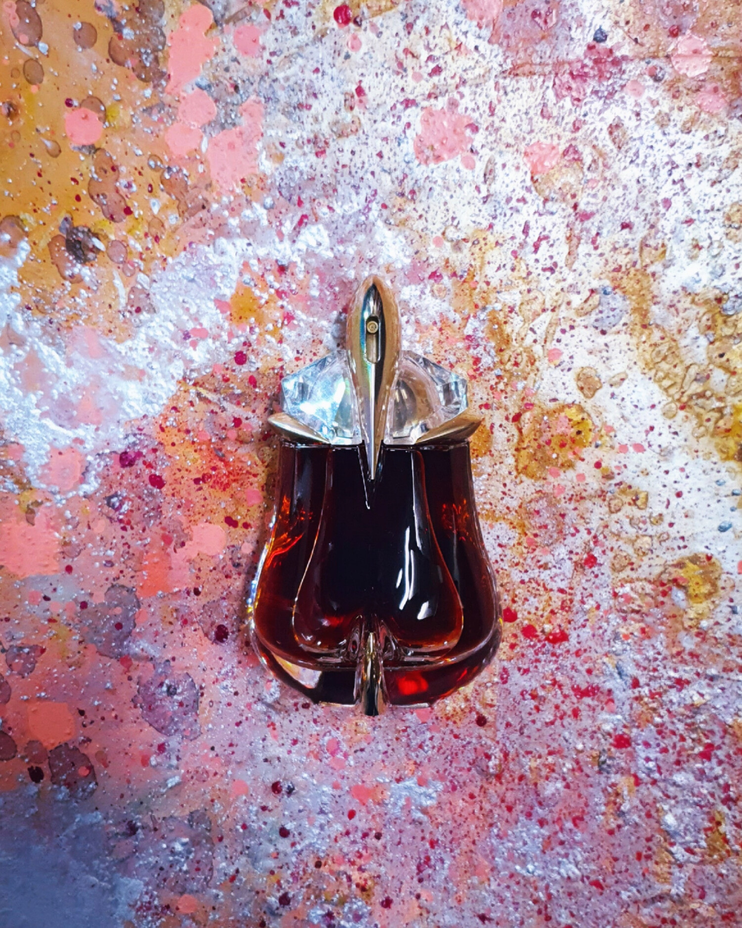 Alien Essence Absolue Mugler perfume - a fragrance for women 2012