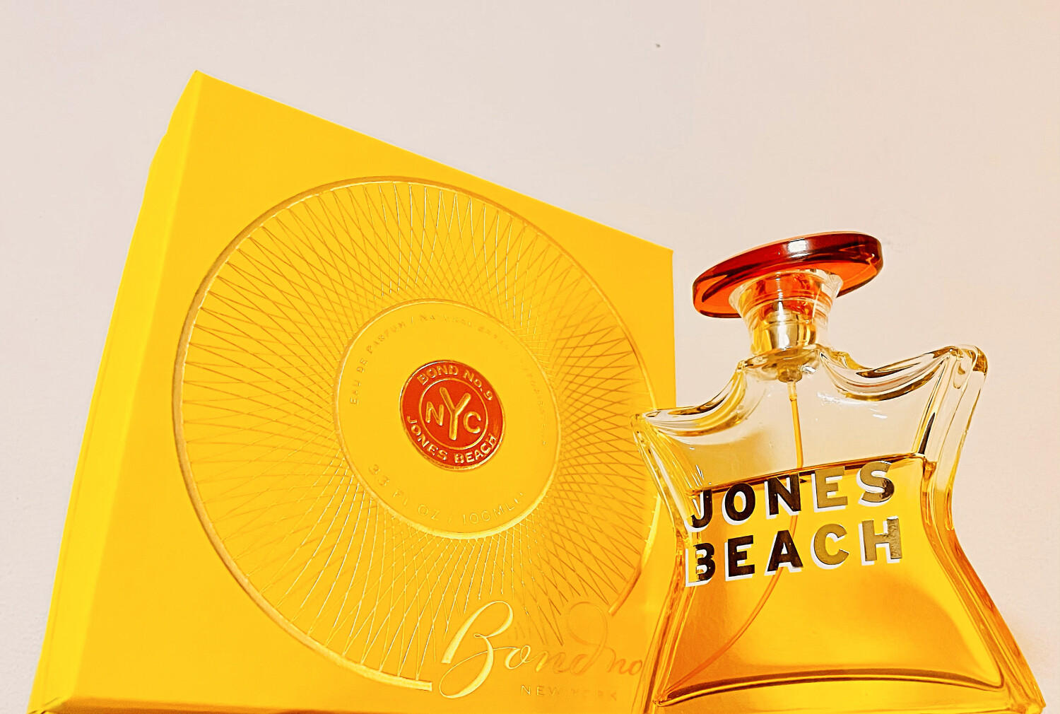 Jones Beach Bond No 9 perfume - a fragrance for women and men 2019