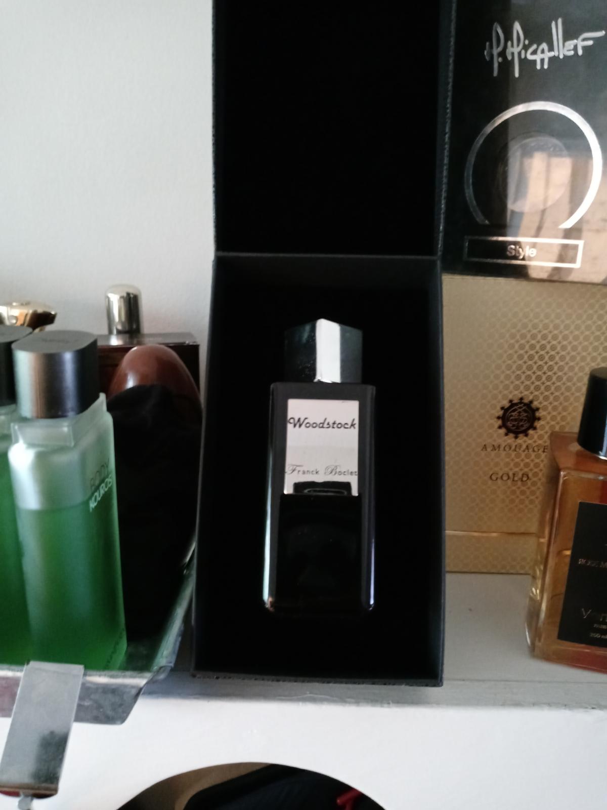 Body Kouros Yves Saint Laurent cologne - a fragrance for men 2000