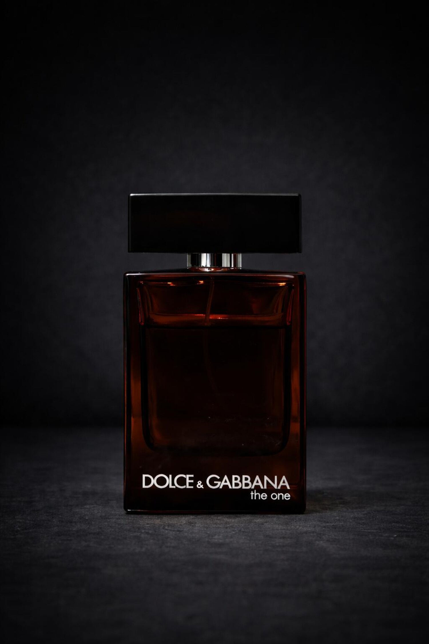 The One Pour Homme Parfum Dolce&Gabbana cologne - a new fragrance for ...