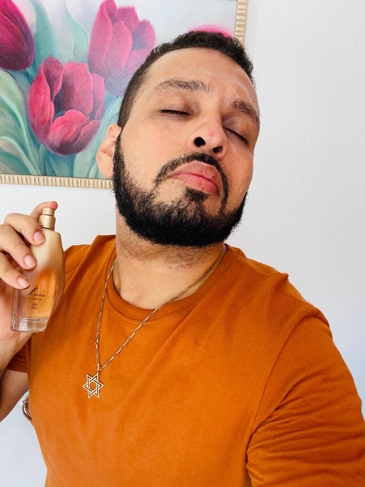 Luna Radiante Natura perfume - a fragrance for women 2019