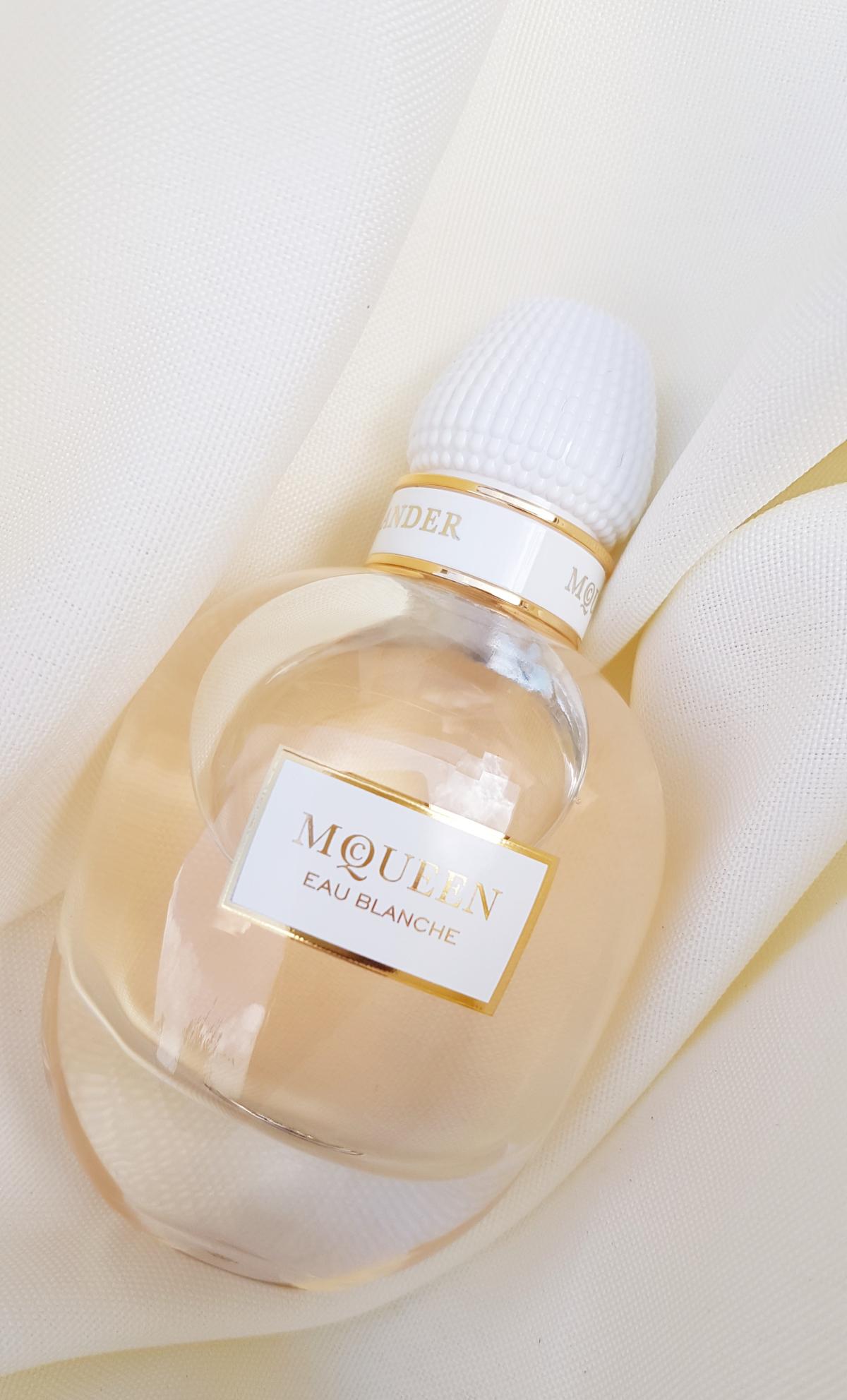 McQueen Eau Blanche Alexander McQueen perfume - a fragrance for women 2017