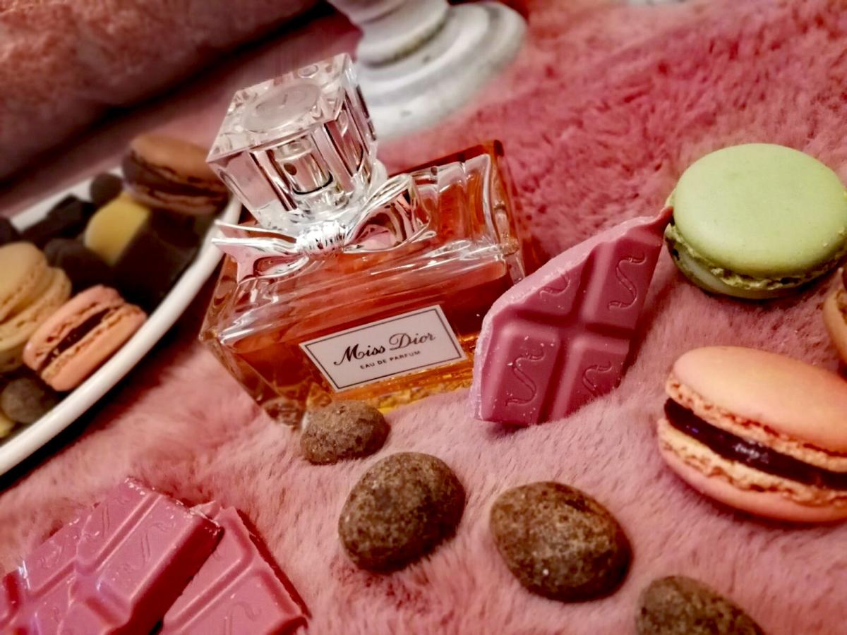 Miss Dior Eau de Parfum (2017) Dior perfume - a fragrance for women 2017