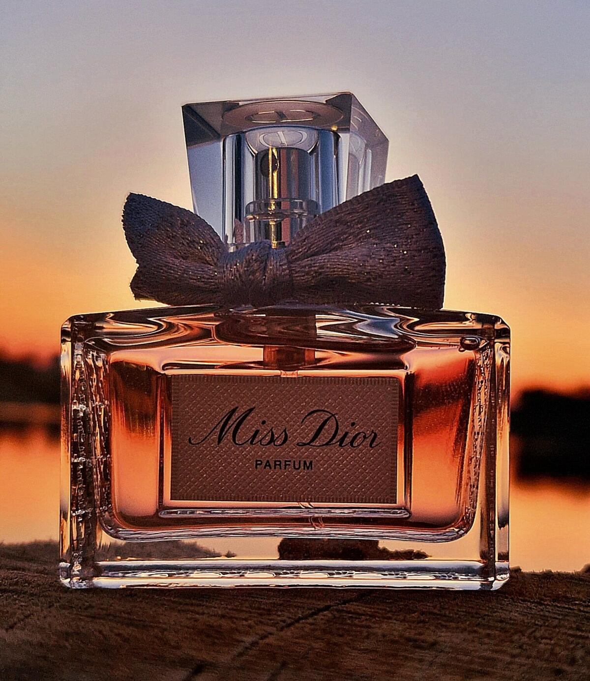 Miss Dior Parfum (2024) Dior Parfum - ein neues Parfum für Frauen 2024