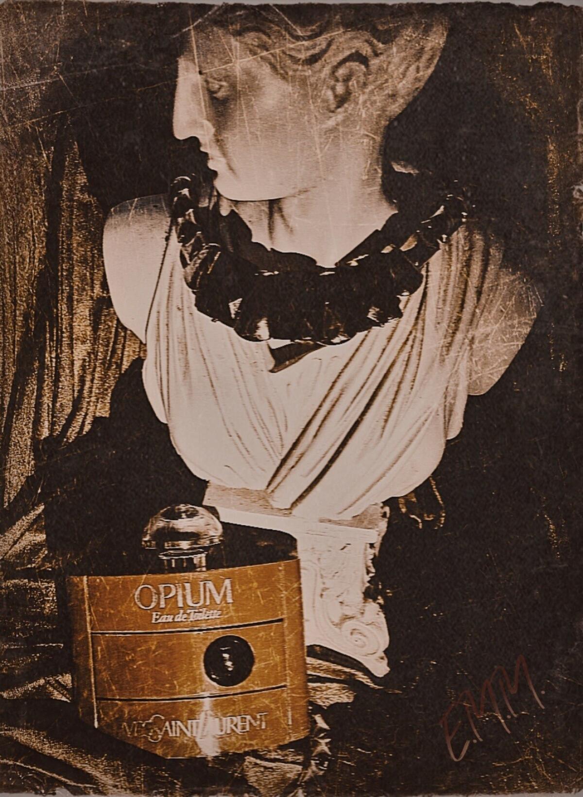 Opium Parfum Yves Saint Laurent perfume - a fragrance for women 1977