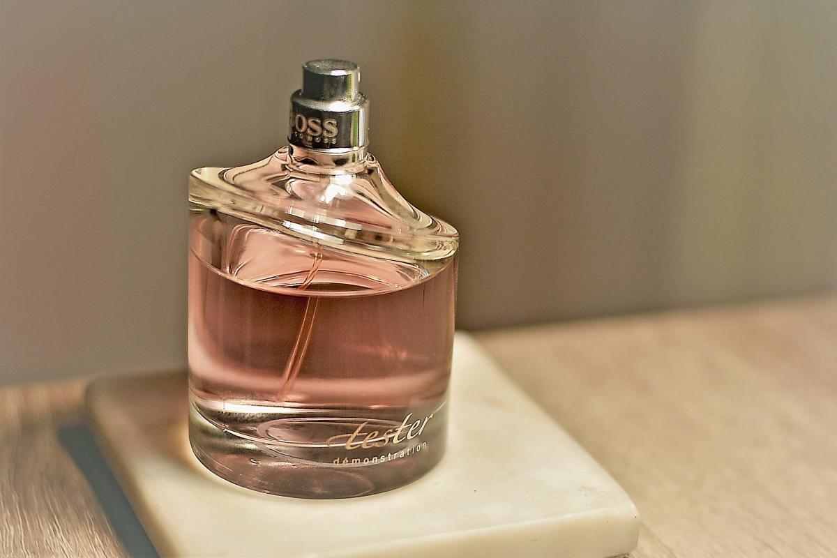 Femme Hugo Boss perfume - a fragrance for women 2006