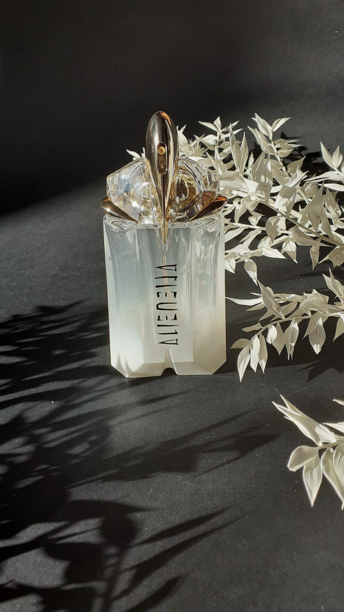 Alien Eau Sublime Mugler perfume - a fragrance for women 2017