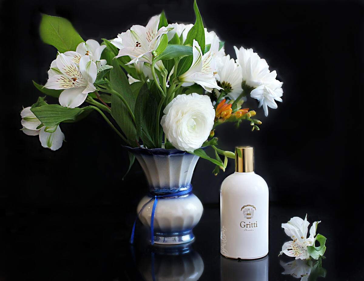 White Edition Light Powdery Gritti perfume - a fragrance for women and ...