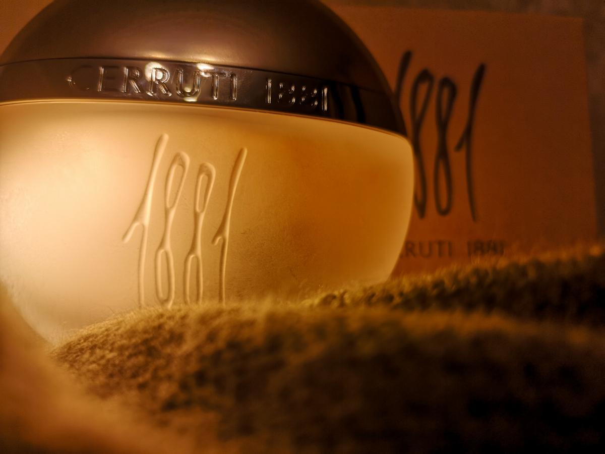 1881 Cerruti perfume - a fragrance for women 1995
