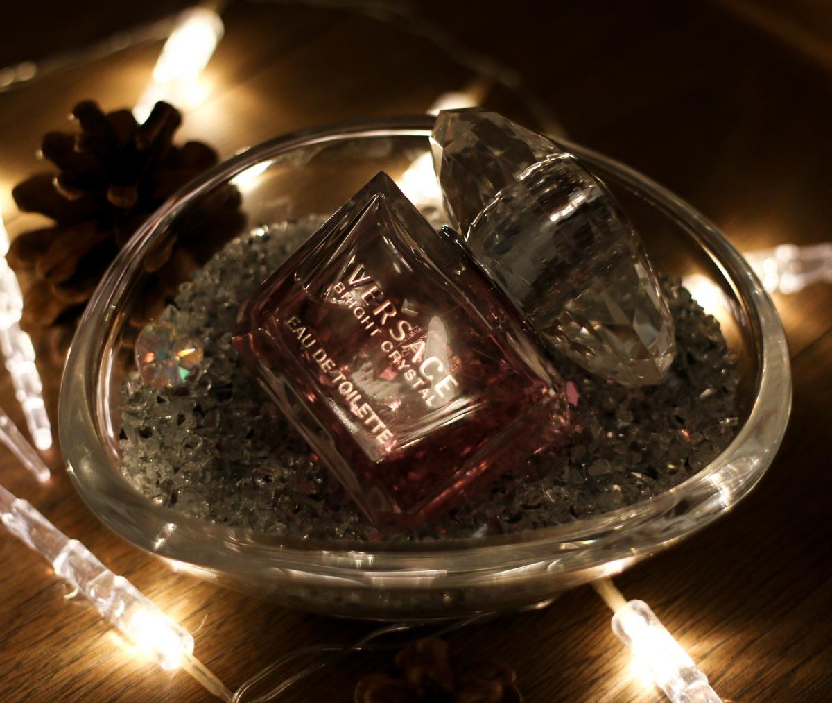 Bright Crystal Versace perfume - a fragrância Feminino 2006