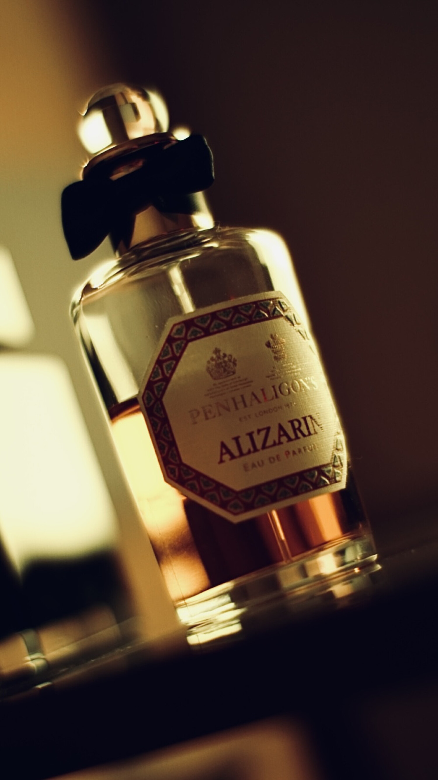 Alizarin Penhaligon's perfume - a fragrance for women and men 2016