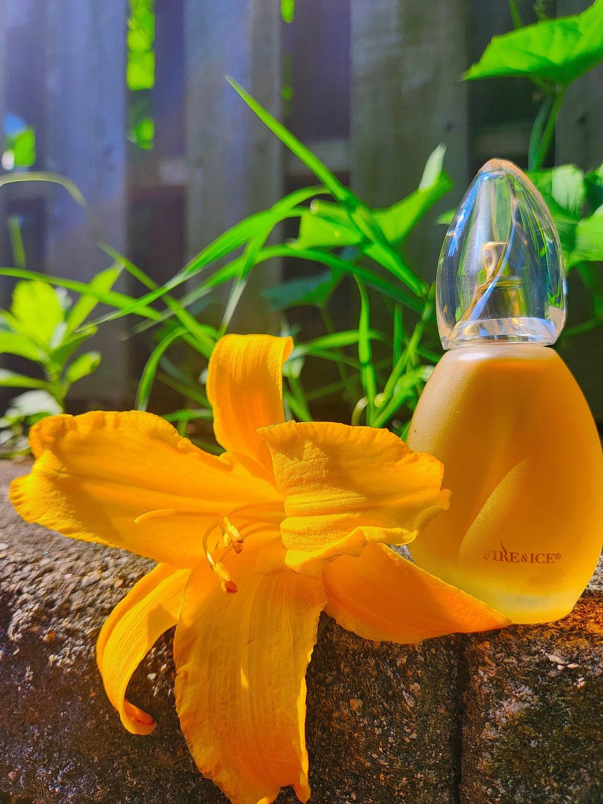 Fire & Ice Revlon perfume - a fragrance for women 1994