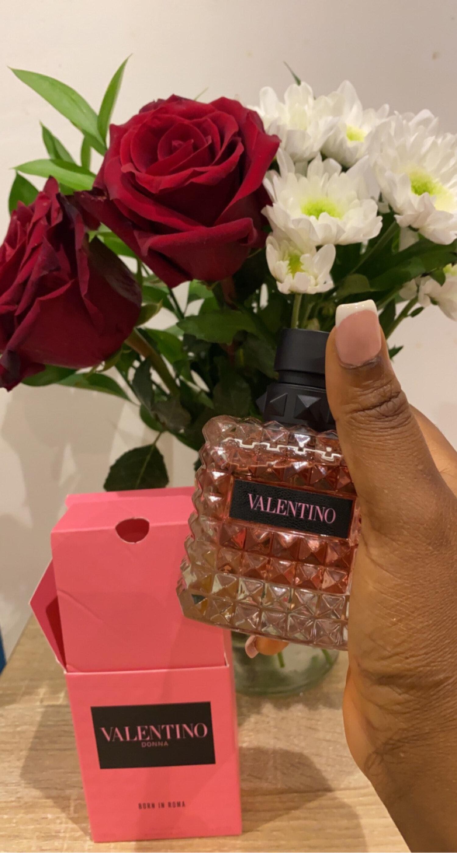 Valentino Donna Born In Roma Valentino perfume - a fragrance for women 2019