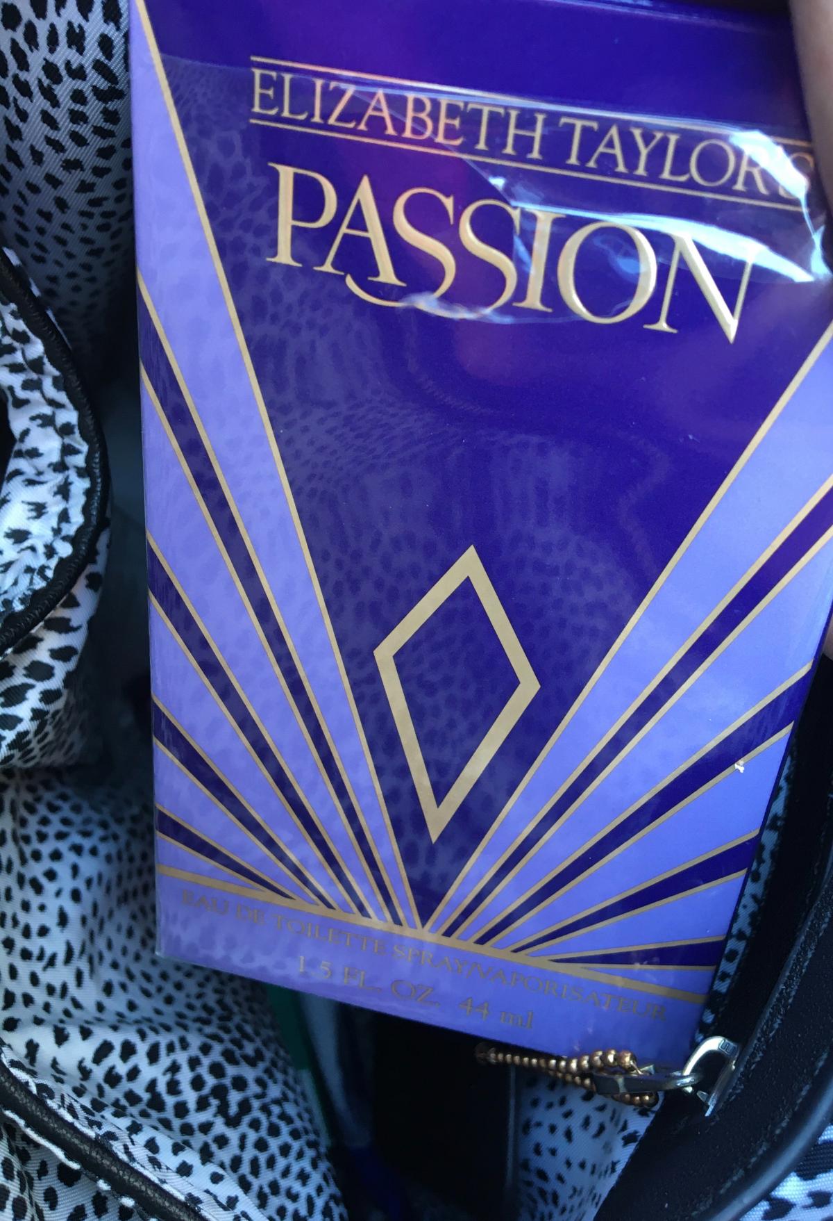 Passion Elizabeth Taylor perfume - a fragrance for women 1988