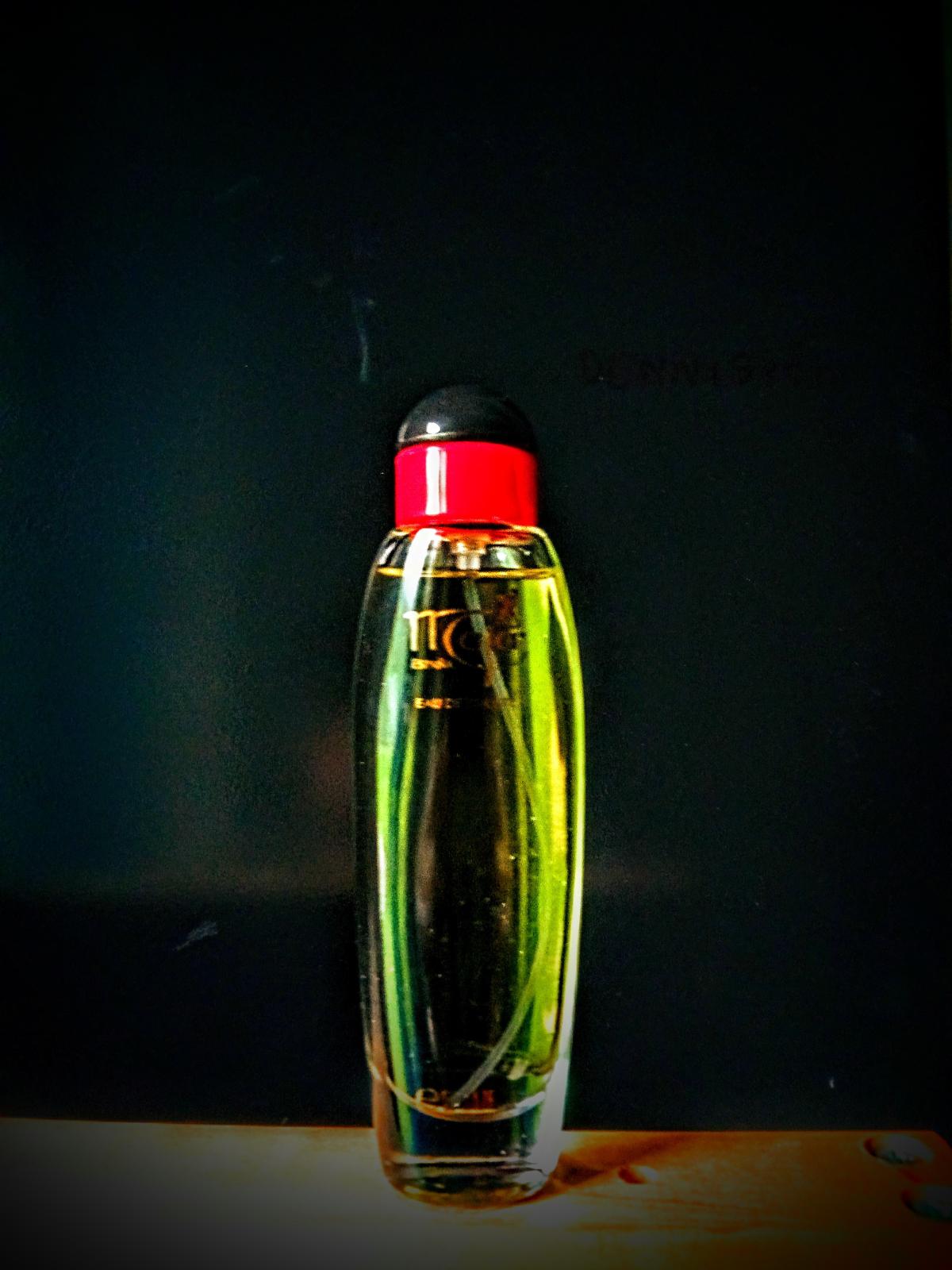 Maja Myrurgia perfume - a fragrance for women 1921