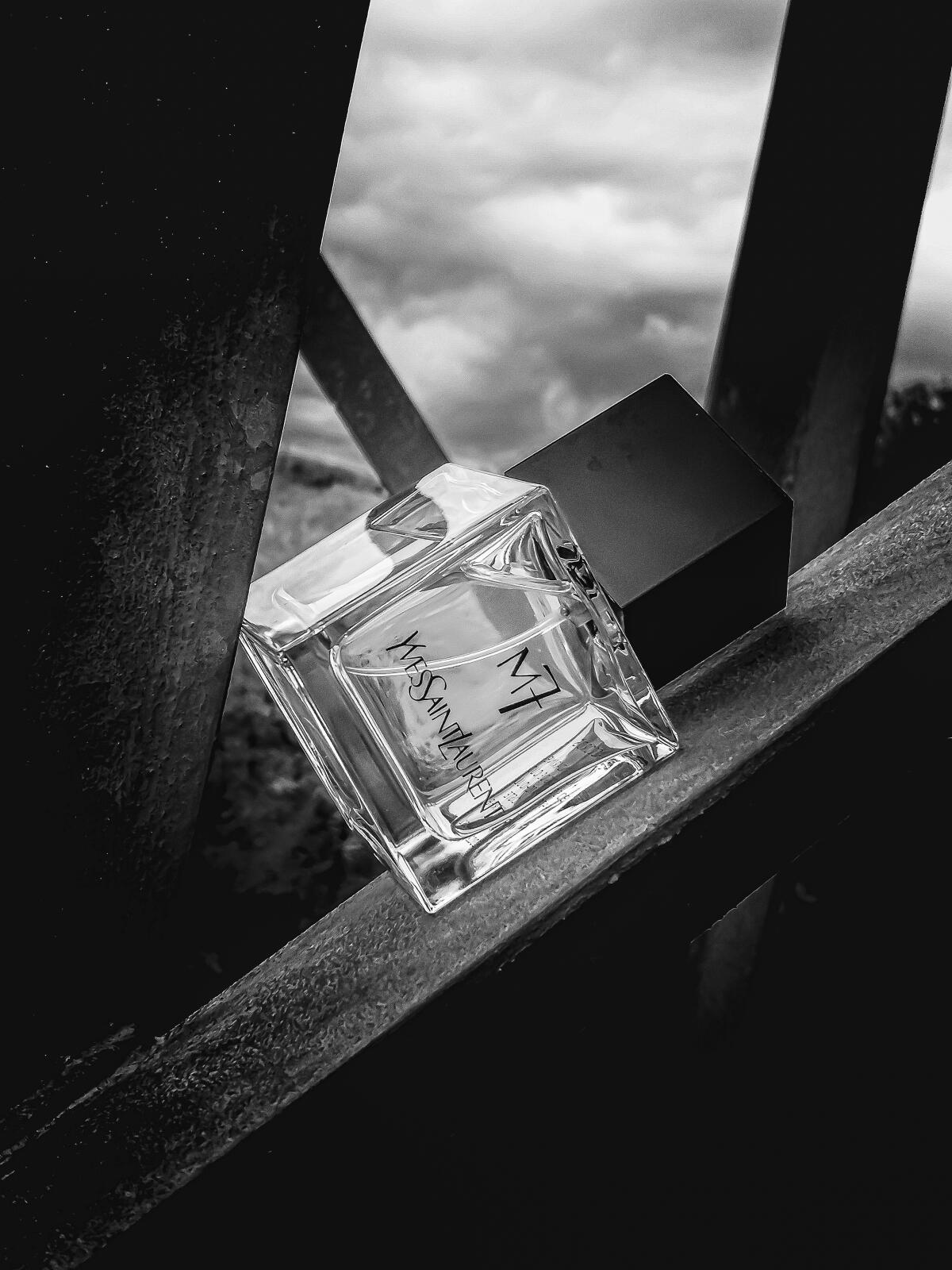 M7 Yves Saint Laurent cologne - a fragrance for men 2002