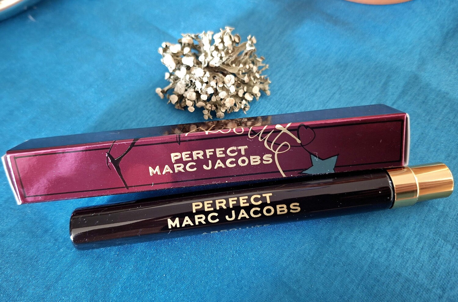 Perfect Absolute Marc Jacobs perfume - a new fragrance for women and ...
