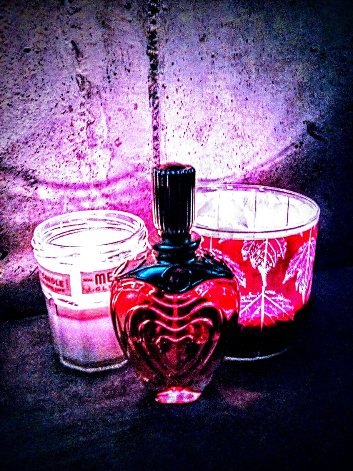 Escada Collection 2001 Escada perfume - a fragrance for women 2001