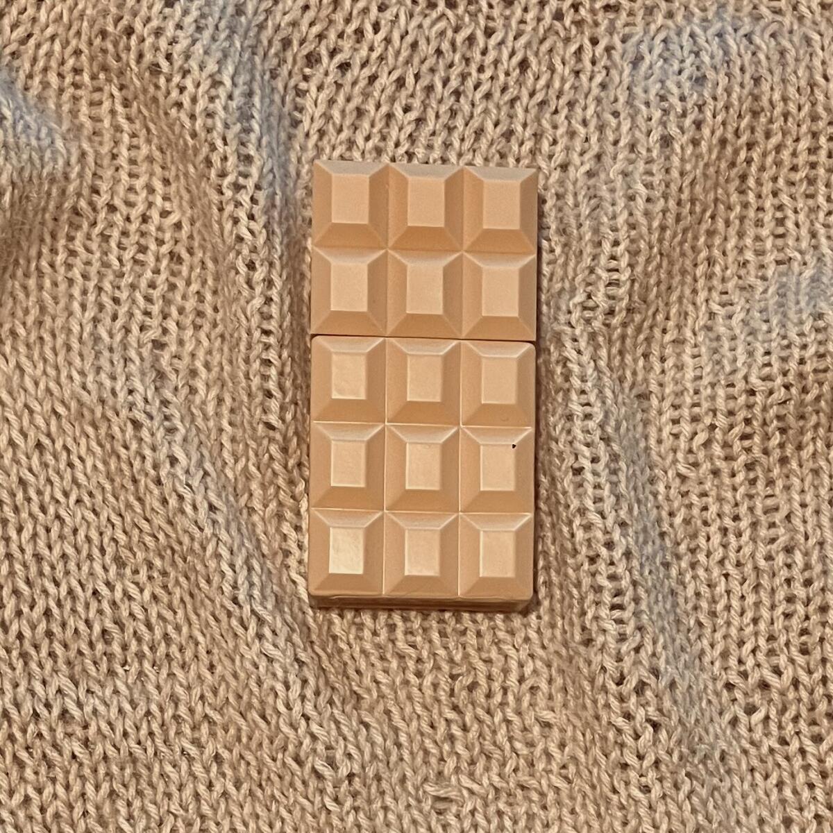 Sweet Tooth Caramel Dream Sabrina Carpenter perfume - a new fragrance ...