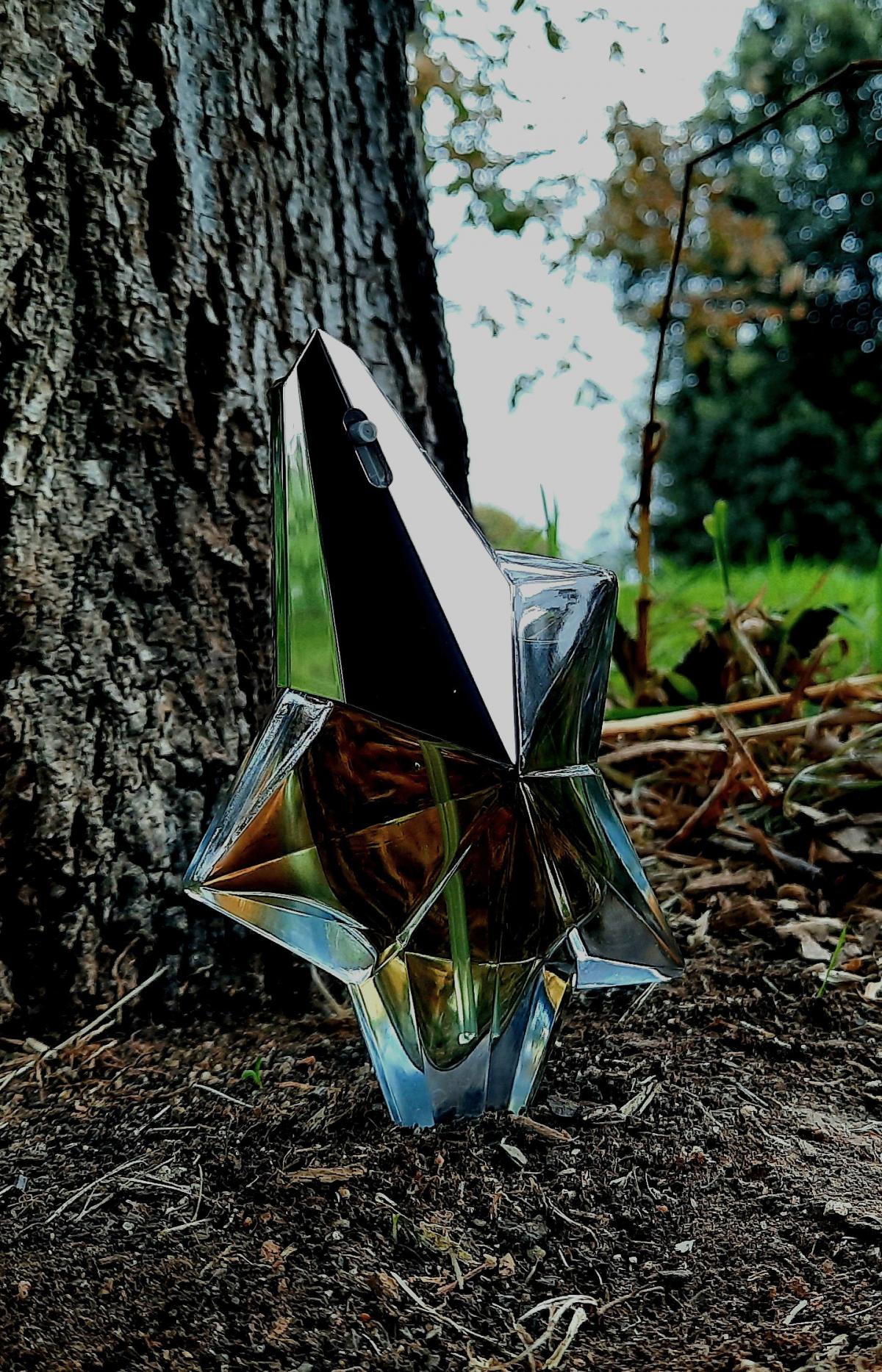 Angel Mugler perfume - a fragrance for women 1992