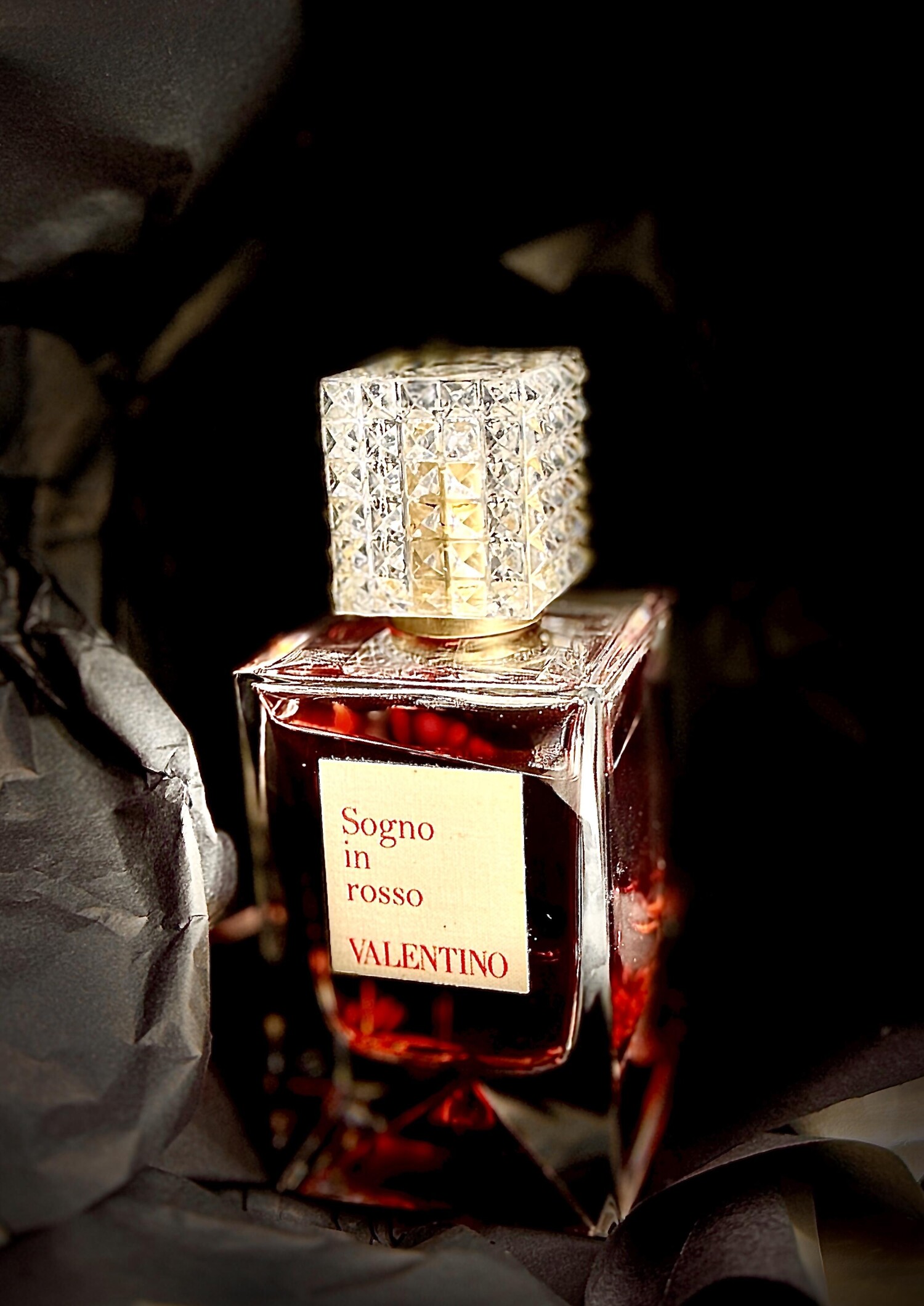 Sogno In Rosso Valentino parfum - un nouveau parfum pour homme et femme ...