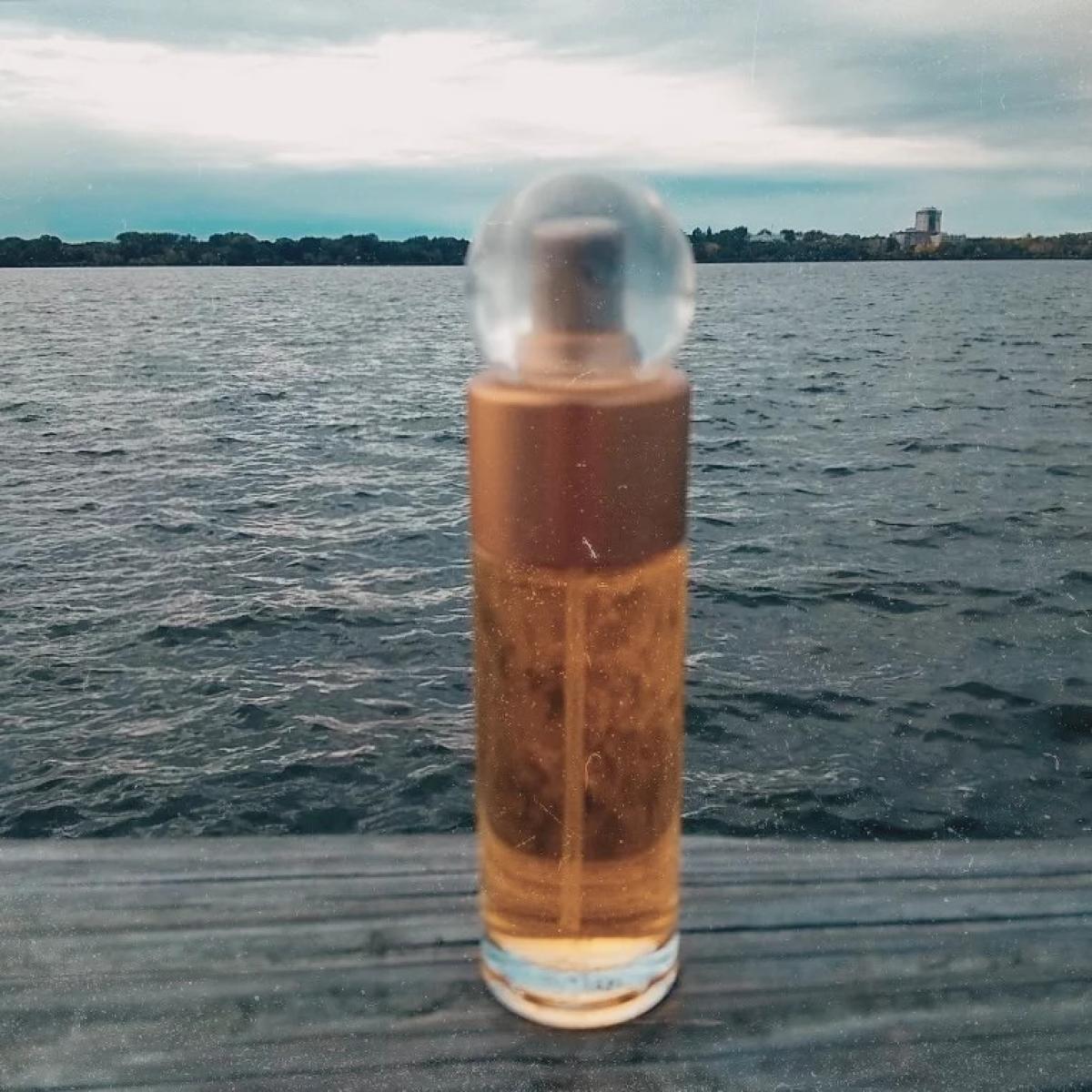 360° Perry Ellis perfume - a fragrance for women 1992