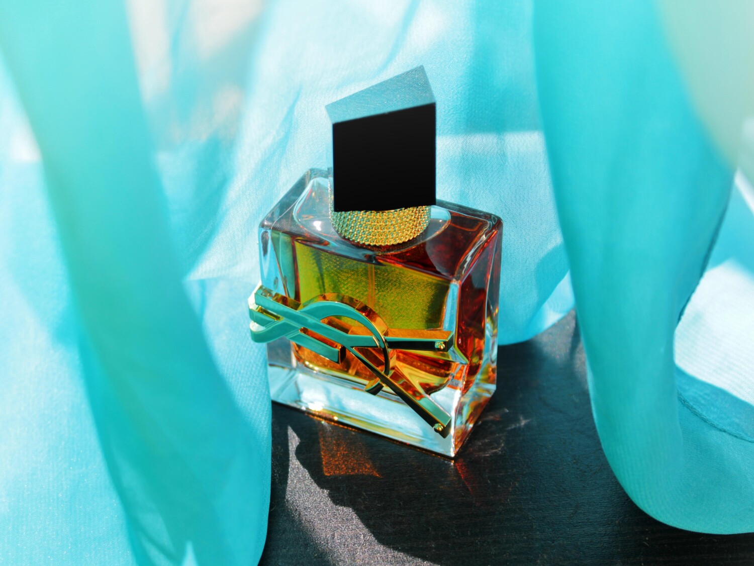 Libre Intense Yves Saint Laurent perfume - a fragrance for women 2020