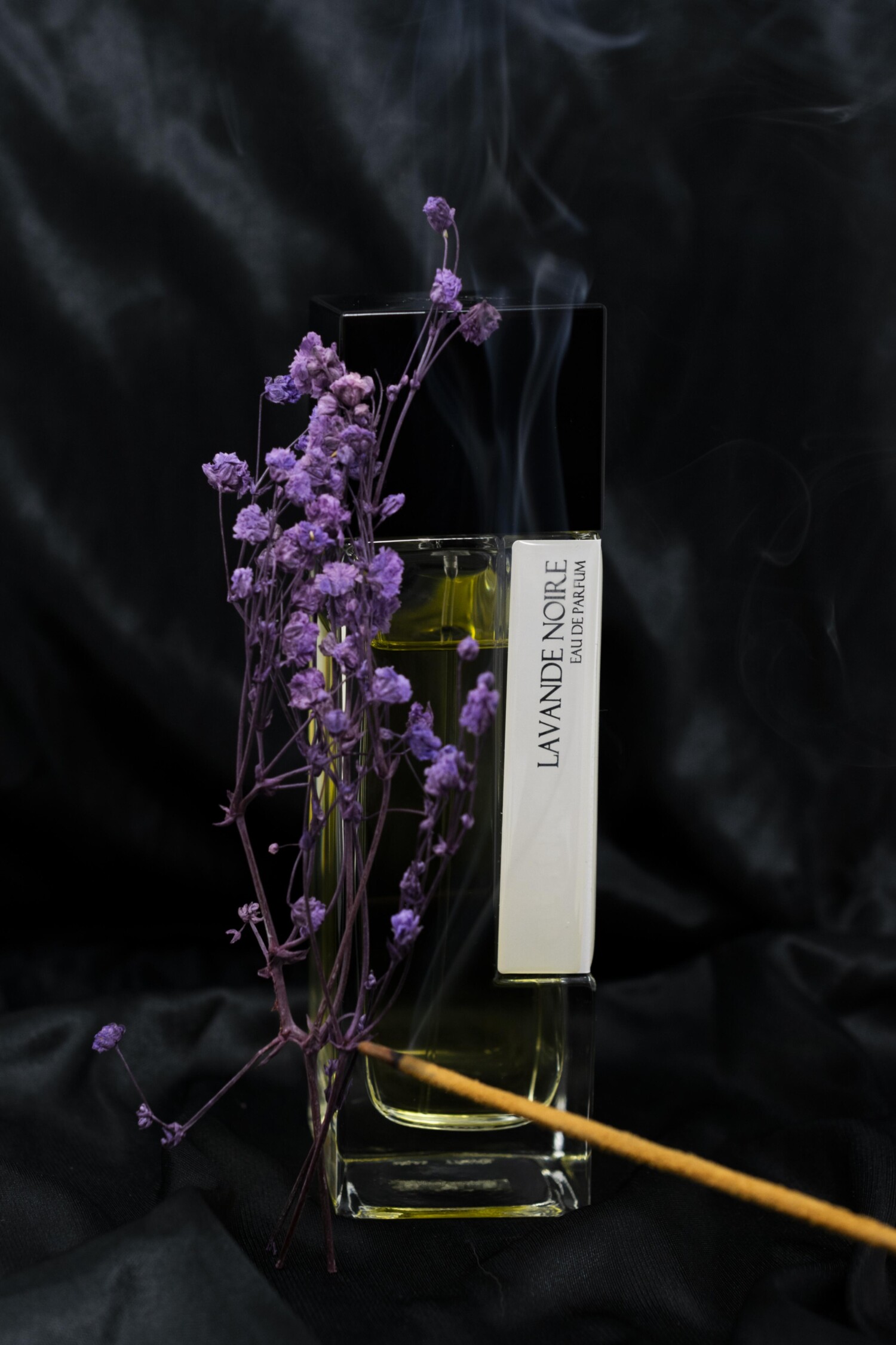 Lavande Noire Laurent Mazzone Parfums parfum - un parfum pour homme et ...